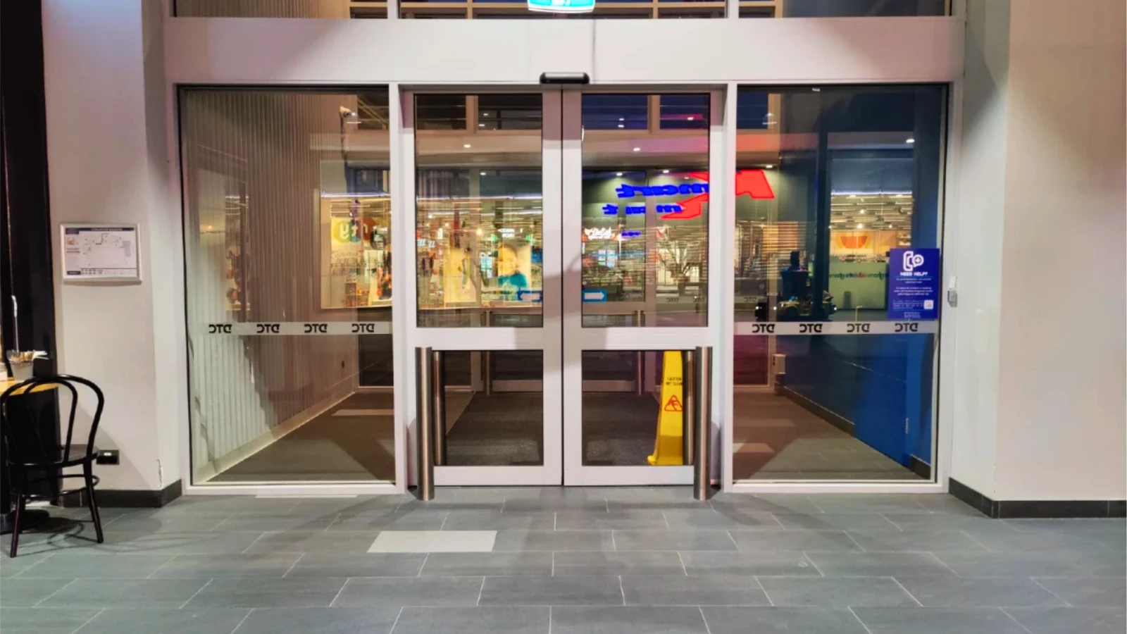 Door decal - Door 4 Interior - Delacombe Town Centre
