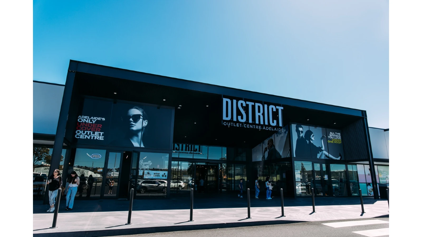Retail Space - District Outlet Centre