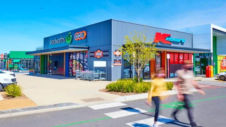 Delacombe Town Centre - ShoppingCenter in Smythes Creek, Victoria