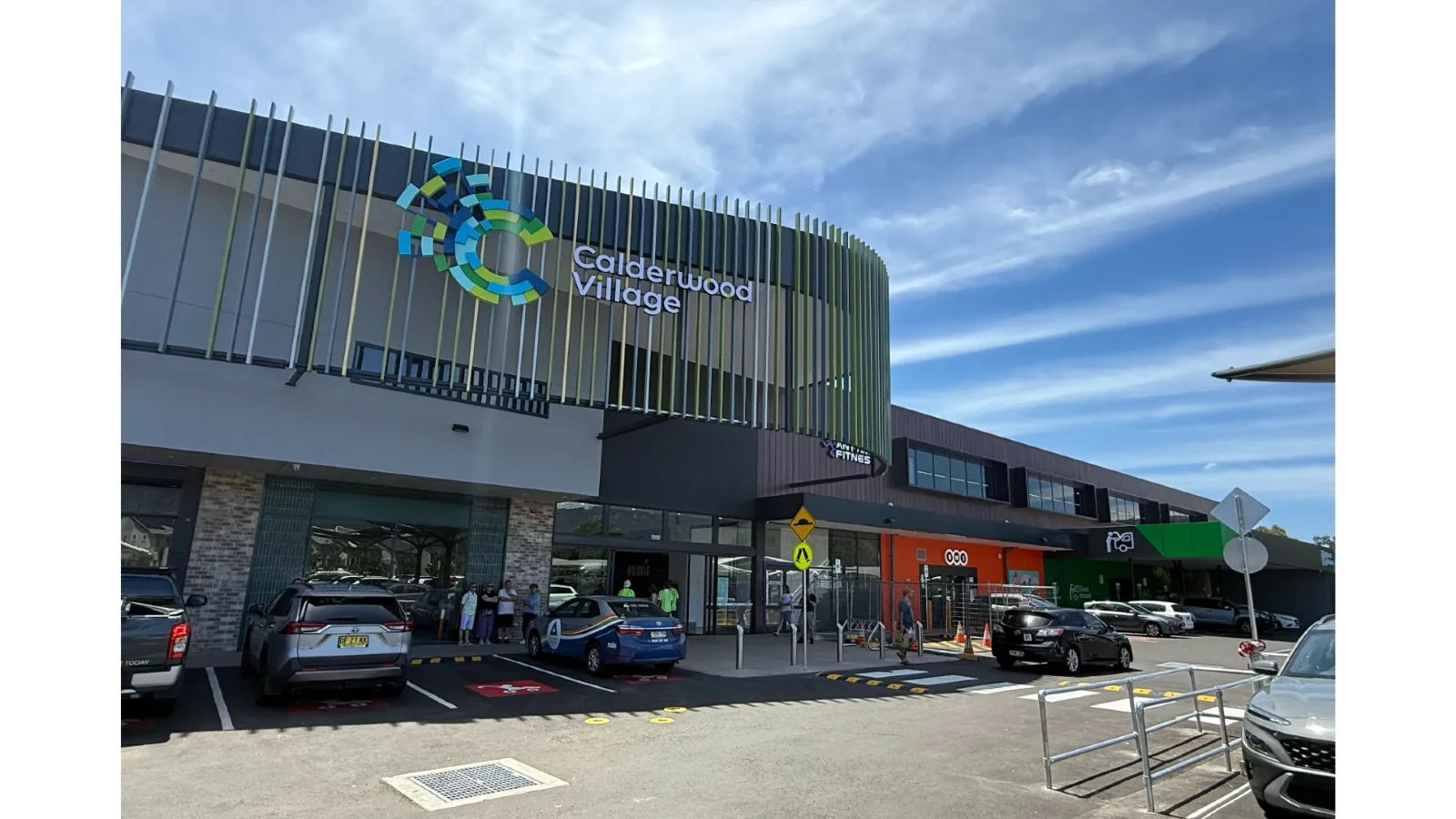 Calderwood Village Shopping Centre - Shopping centre in Calderwood, New ...